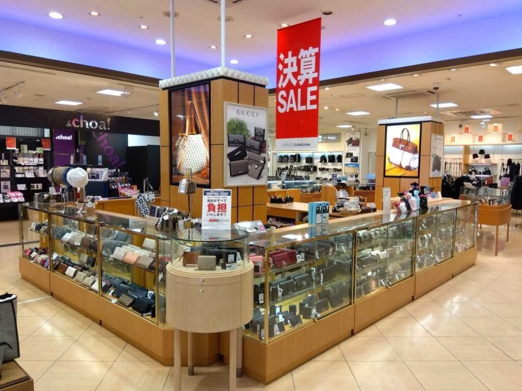 GINZA LoveLove 郡山店 | 株式会社セキド